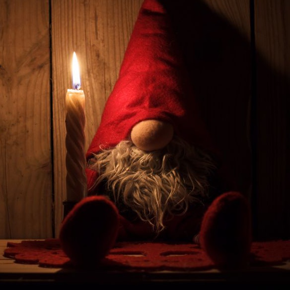 Der bor en lille nissemand